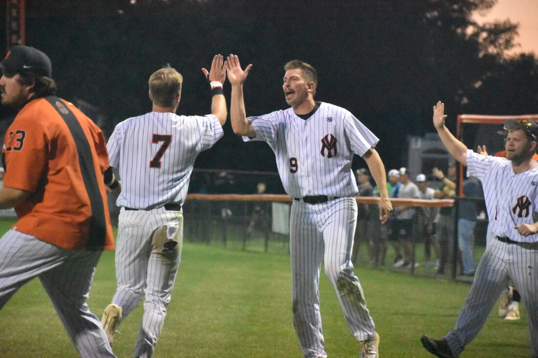 Flair for the dramatic | News, Sports, Jobs - Marshall Independent